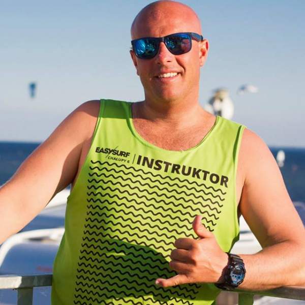 Poznaj kadrę EASY SURF Chałupy! - Szkoła Windsurfingu i Kitesurfingu ...